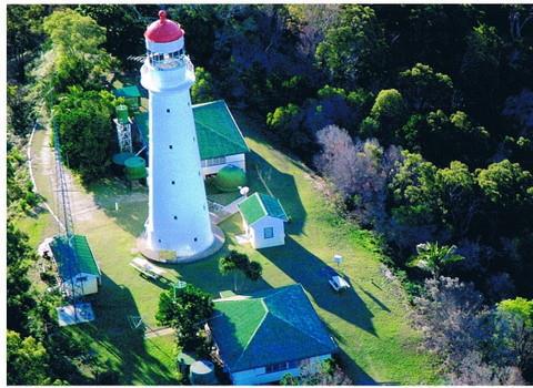 In it for the long term – the Sandy Cape Lighthouse Weeding Program « FINIA